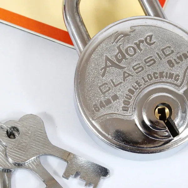 Adore Classic Double Locking Padlock-64 mm | SY Bazzar
