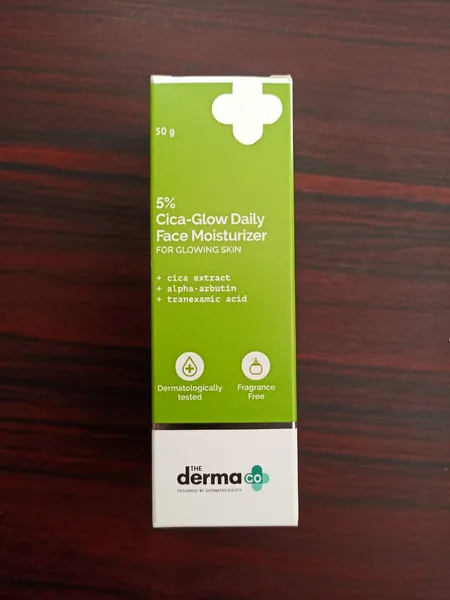 Derma Co. 5% Cica-Glow Daily Face Moisturizer with Alpha Arbutin ...
